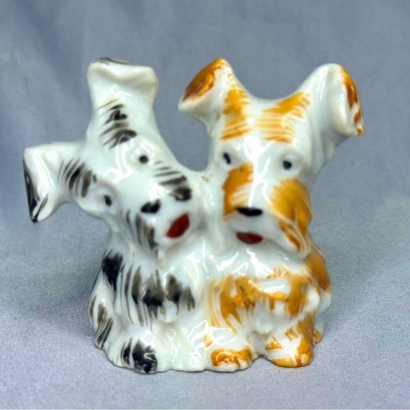 Art | Vintage Occupied Japan 19451952 Porcelain Joined Dogs Figuribe ...